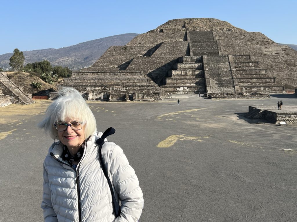 The Moon, The Sun and Seeing Stars | Around the World with Marsha & Joel